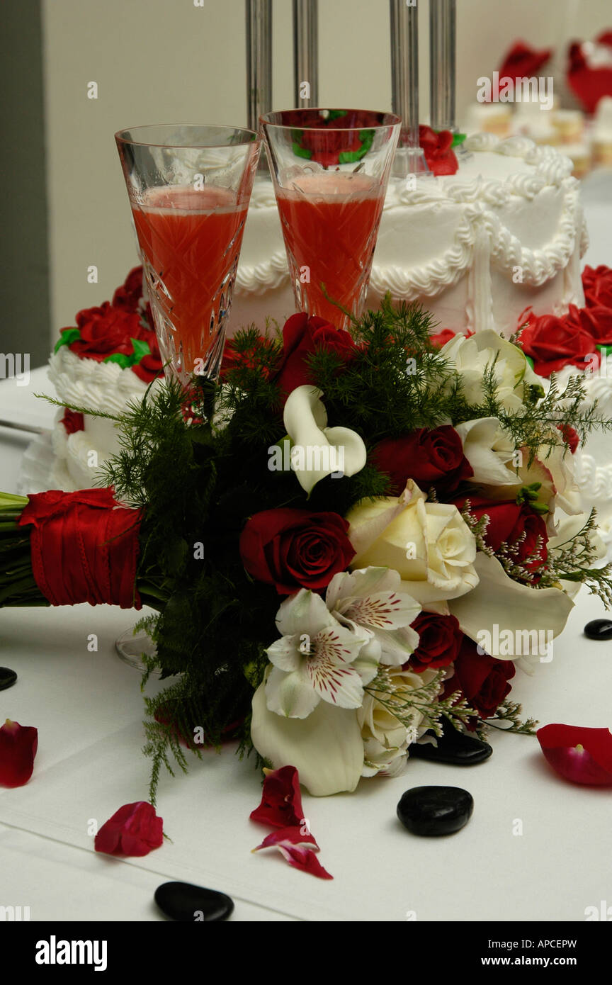 Brides table hi-res stock photography and images - Alamy