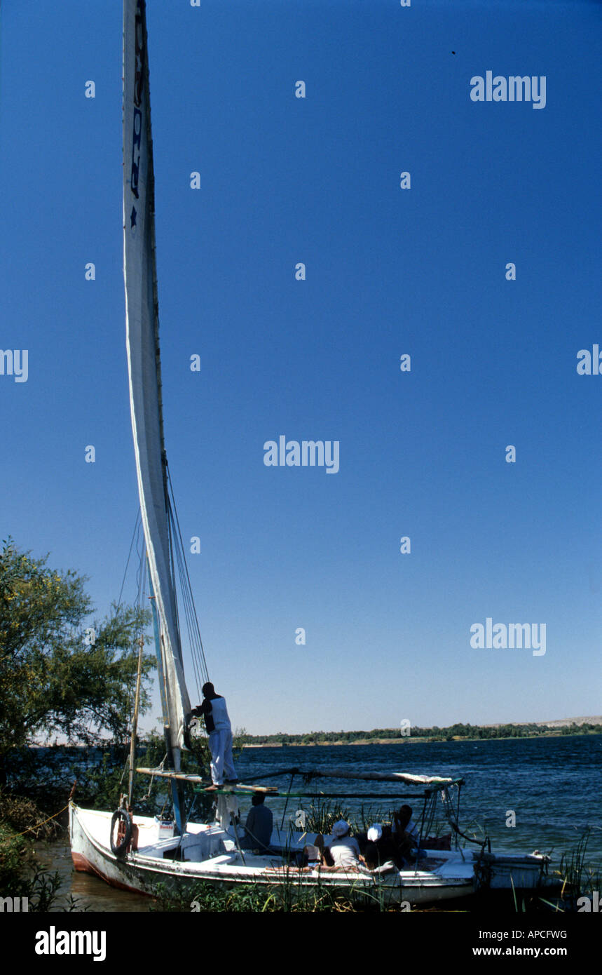 Faluka hi-res stock photography and images - Alamy