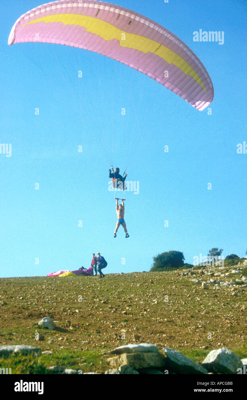 Trapeze hi-res stock photography and images - Alamy