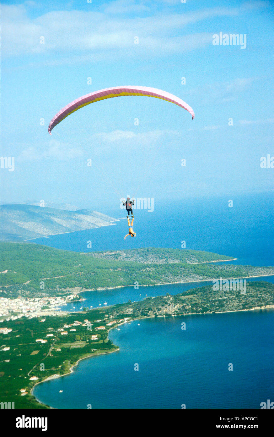 High trapeze hi-res stock photography and images - Alamy