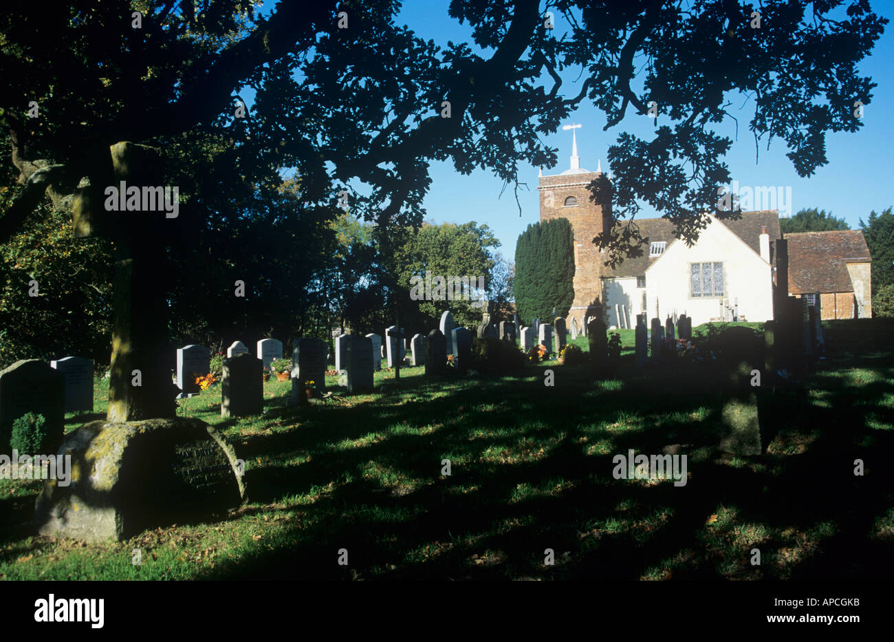 Lyndhurst cemetery new forest hi-res stock photography and images - Alamy