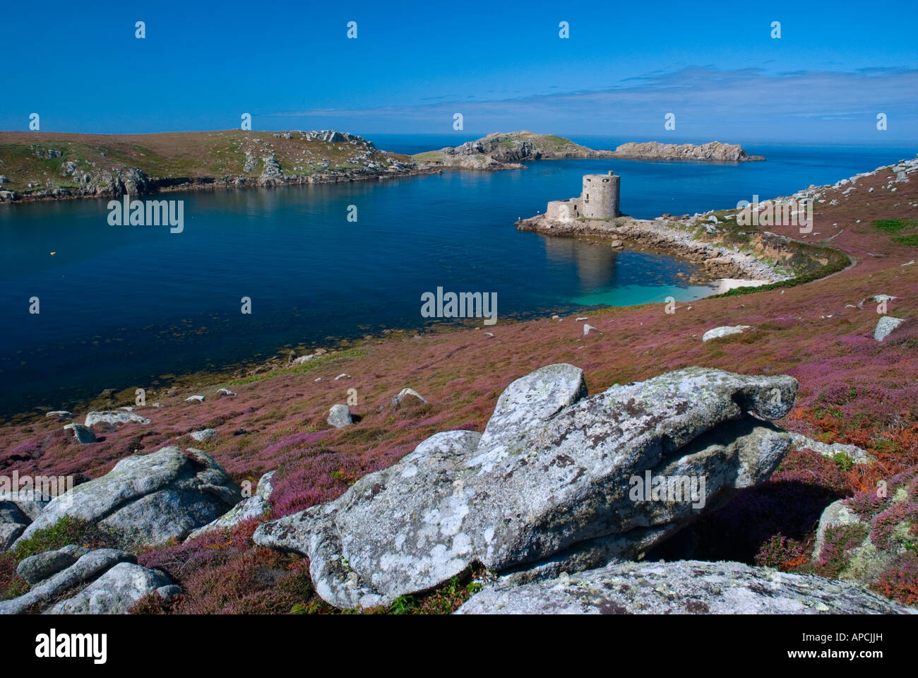 Bryher tresco cromwells castle hi-res stock photography and images - Alamy