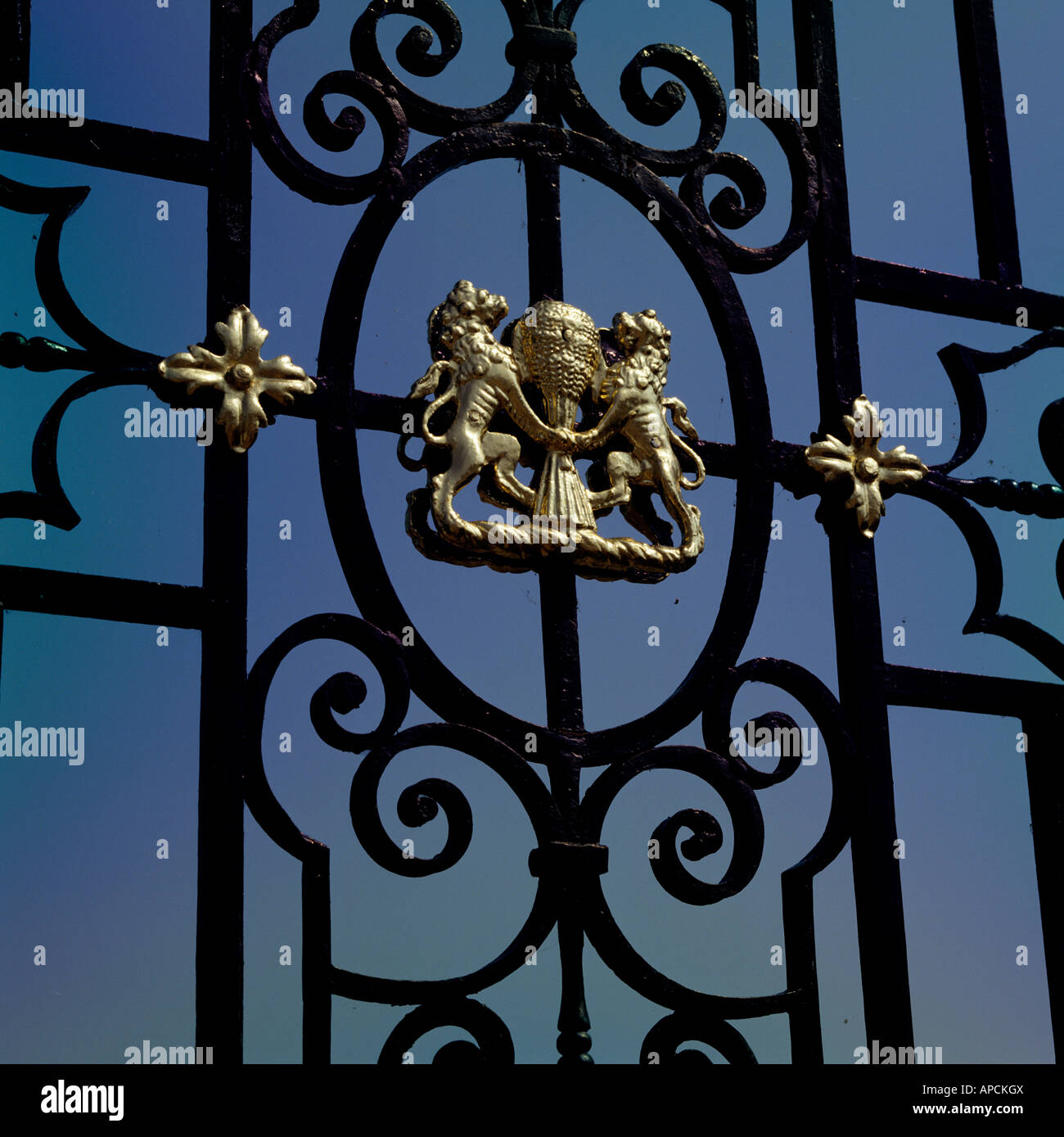 Heraldry hi-res stock photography and images - Alamy