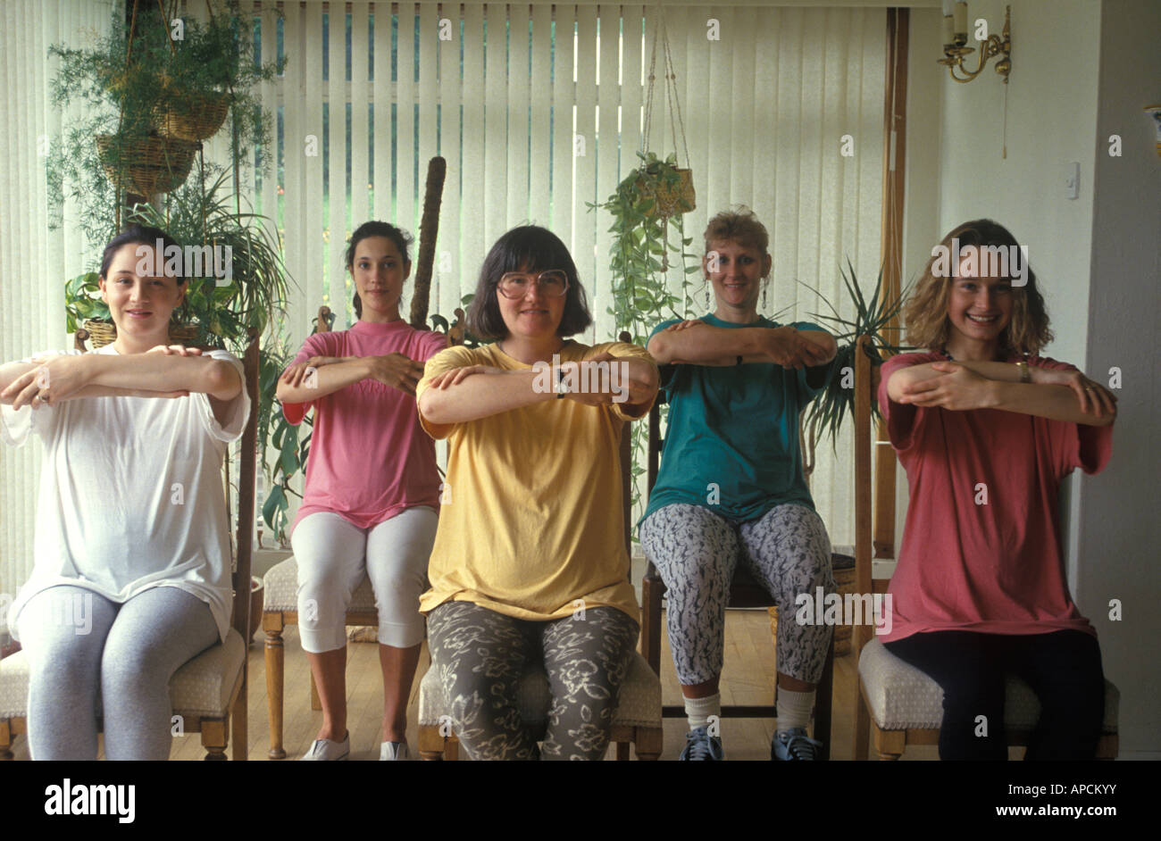 Antenatal exercise class hi-res stock photography and images - Alamy