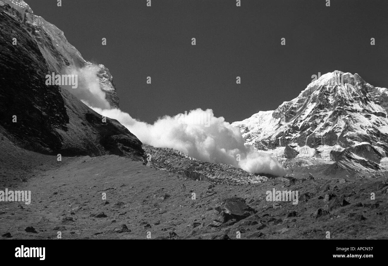 Powder avalanche below Annapurna Nepal Stock Photo - Alamy