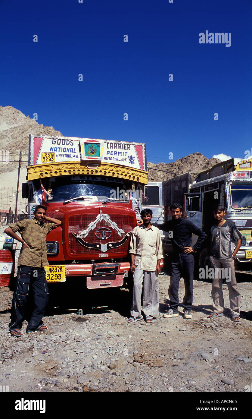 Lorry drivers india hi-res stock photography and images - Alamy
