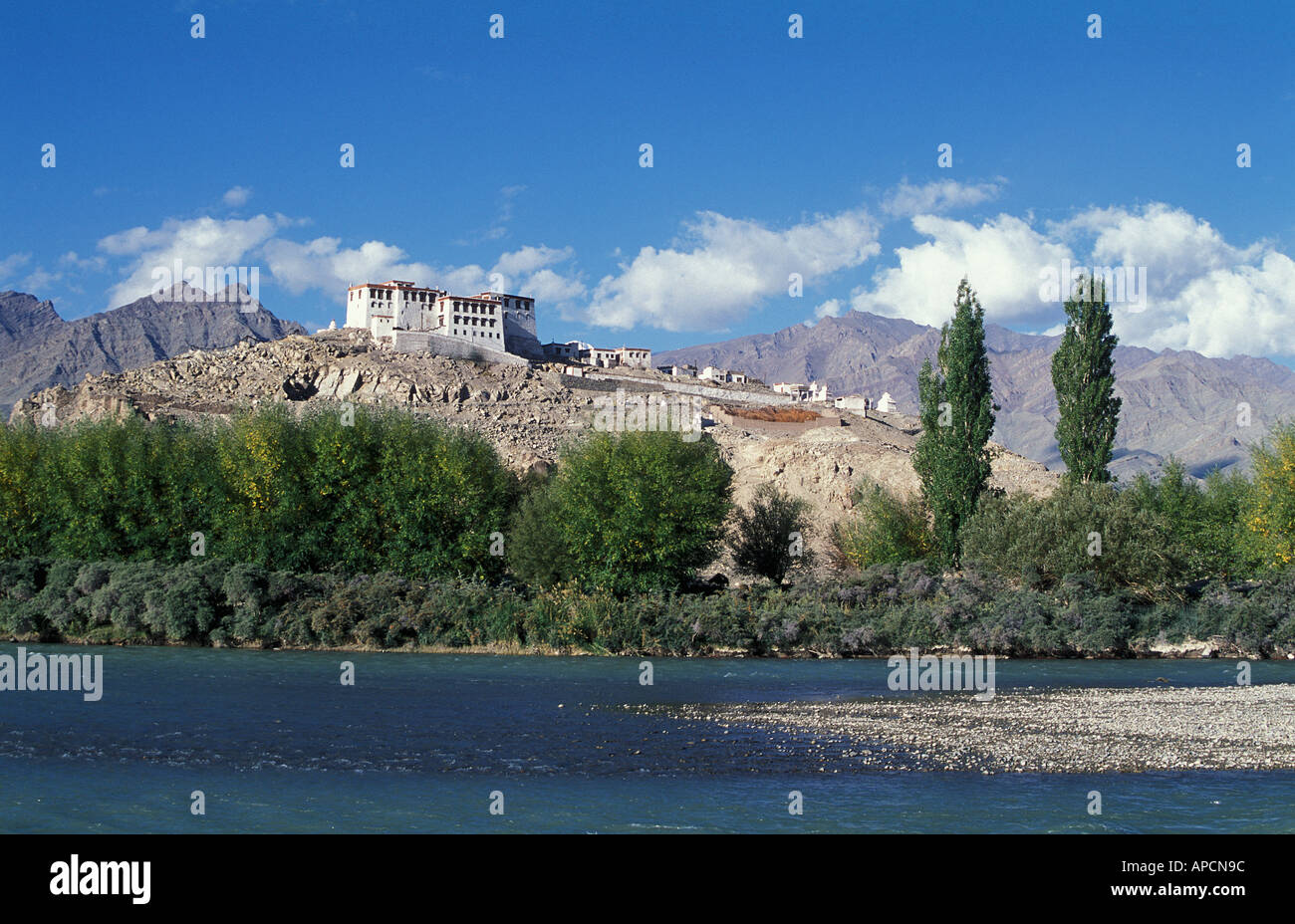 India indus plain hi-res stock photography and images - Alamy