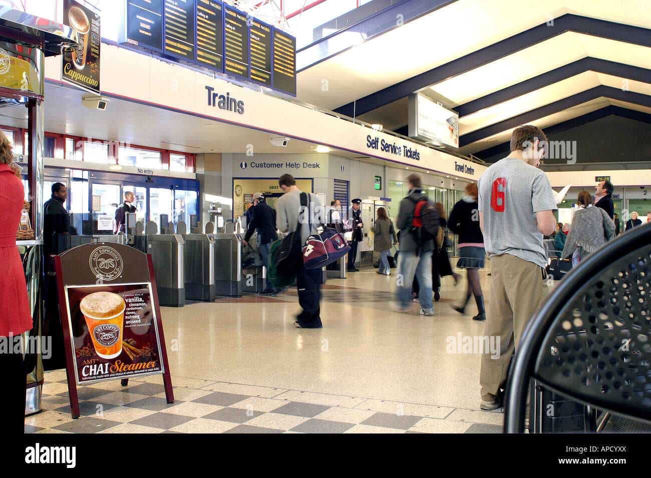 Oxford Train Station Stock Photo - Alamy
