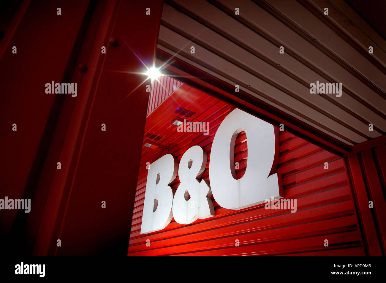 Diy store sign logo in hi-res stock photography and images - Alamy