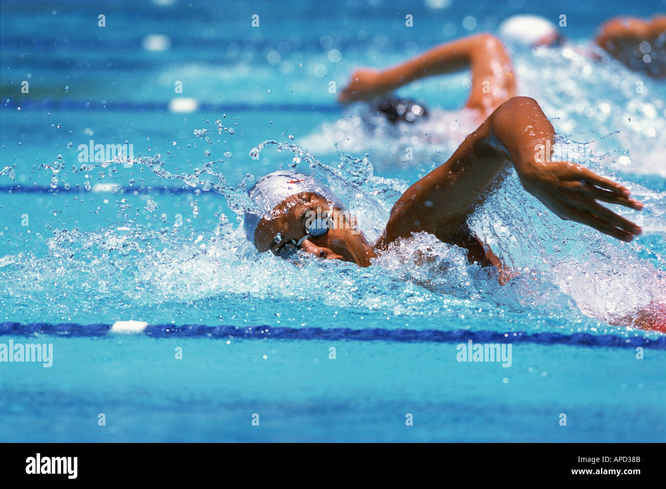 Swimming freestyle side view hi-res stock photography and images - Alamy