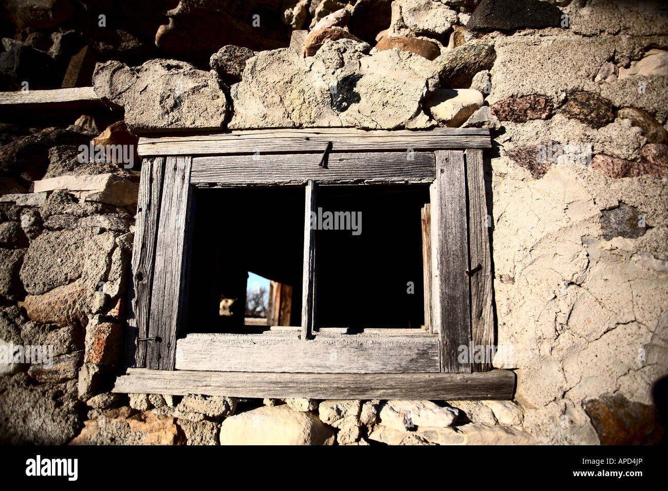 Scene saskatchewan window hi-res stock photography and images - Alamy