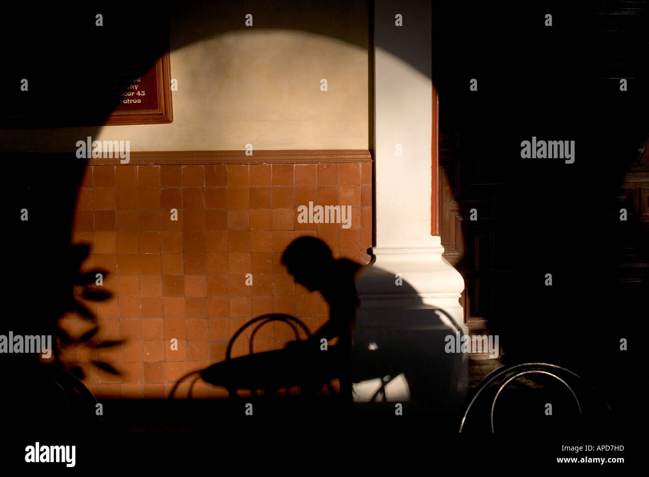 Tables de jardin hi-res stock photography and images - Alamy