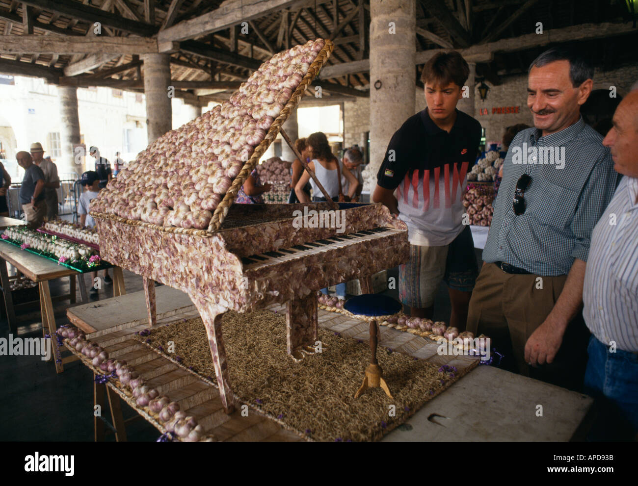 A piano created entirely from garlic is an imaginative entry in a ...