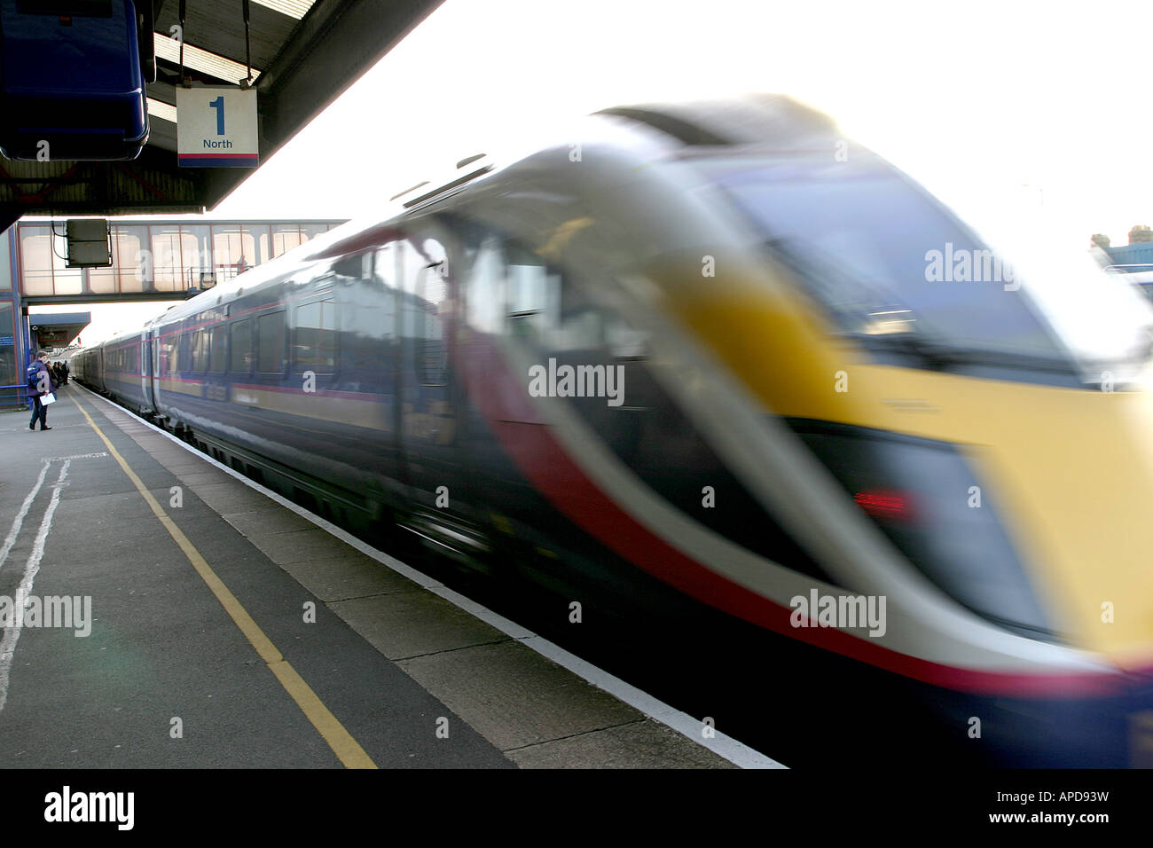 Train At Oxford Station Stock Photo - Alamy