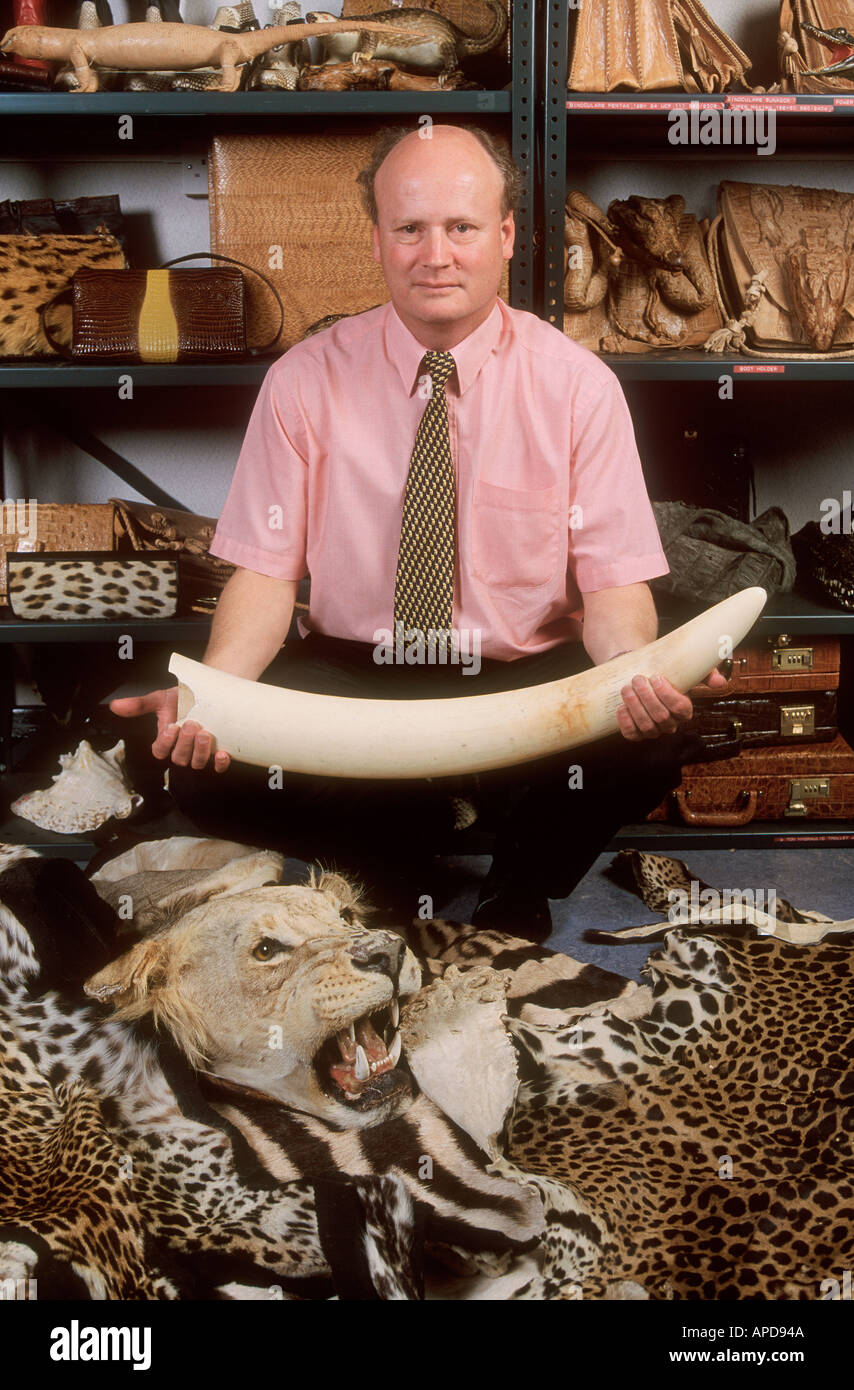 Customs heathrow airport hi-res stock photography and images - Alamy