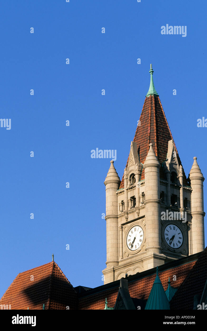 CLOCK TOWER OF HISTORIC LANDMARK CENTER IN RICE PARK AREA OF ST.PAUL ...