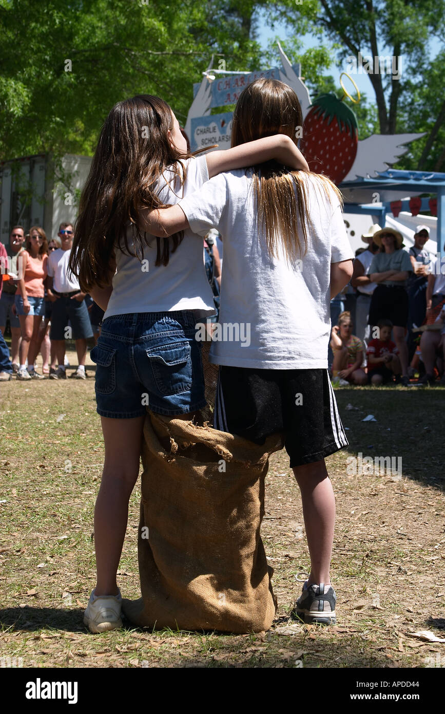Sack race usa festival hi-res stock photography and images - Alamy