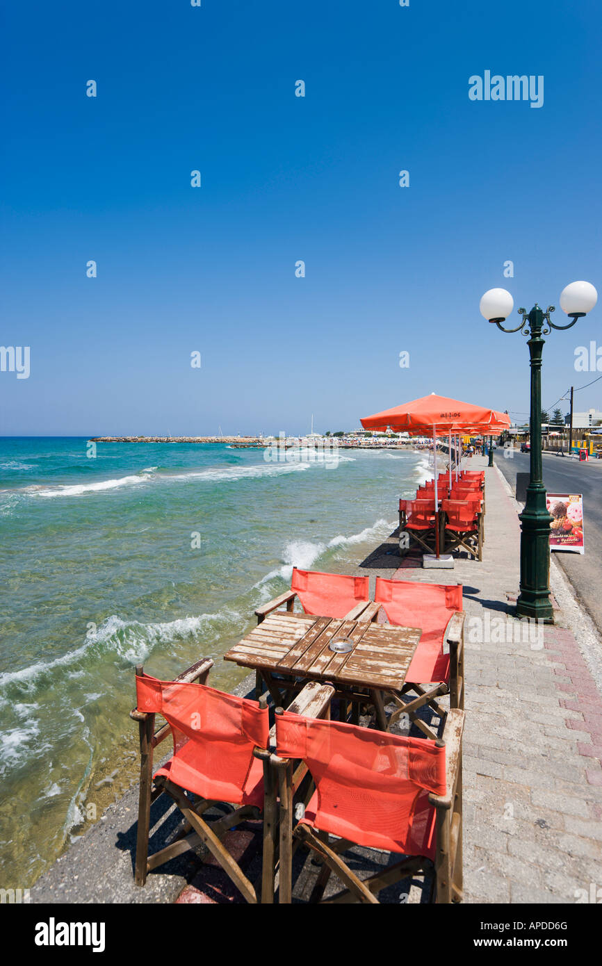 Seafront Bar, Kato Gouves, North Coast, Crete, Greece Stock Photo - Alamy