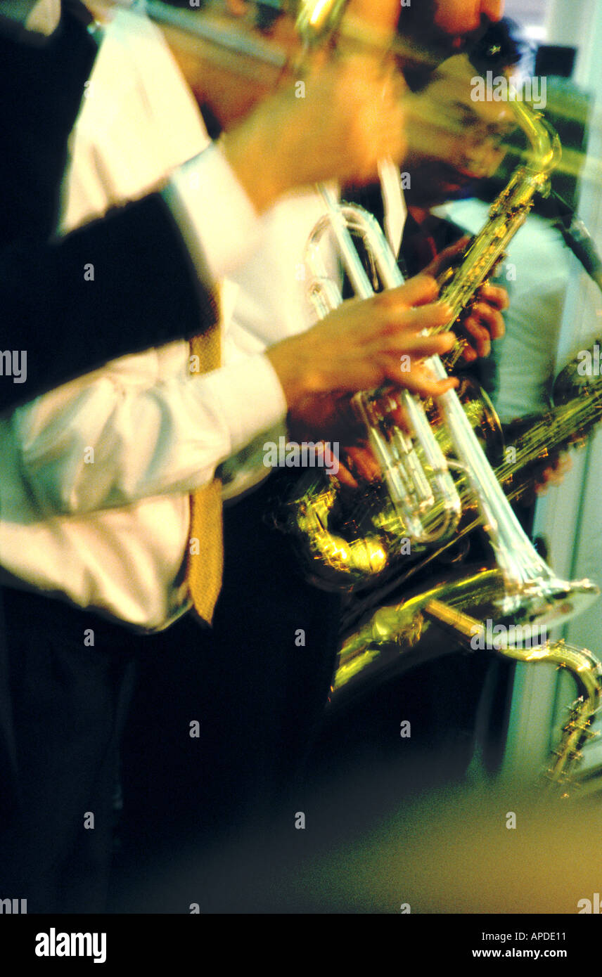 Swing and jazz hi-res stock photography and images - Alamy