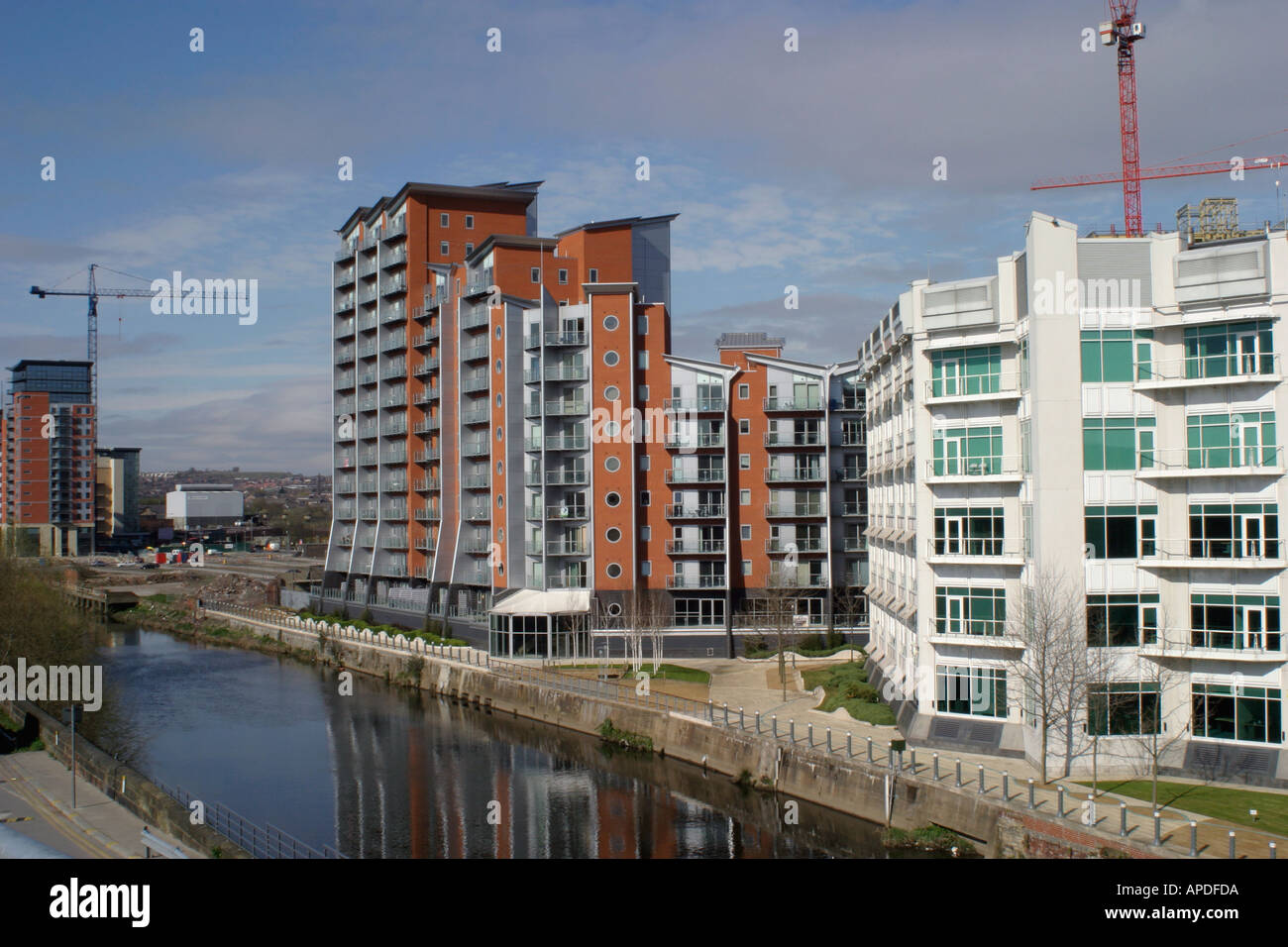 Leeds high rise apartments balcony hi-res stock photography and images ...