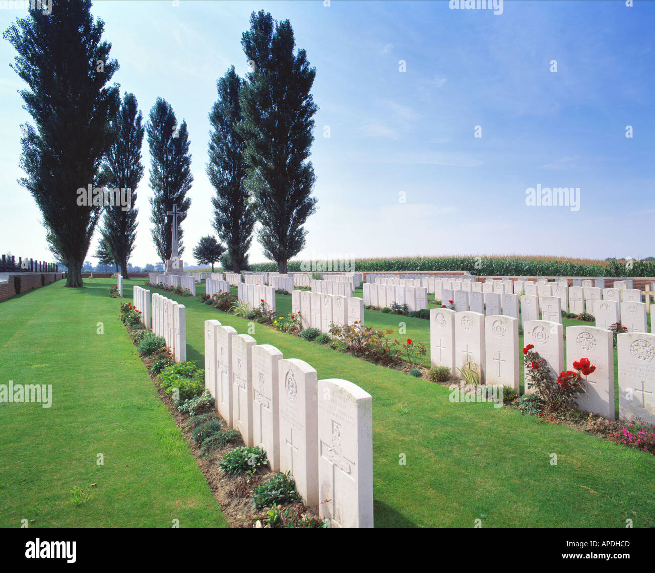 British ww1 cemetery hi-res stock photography and images - Alamy