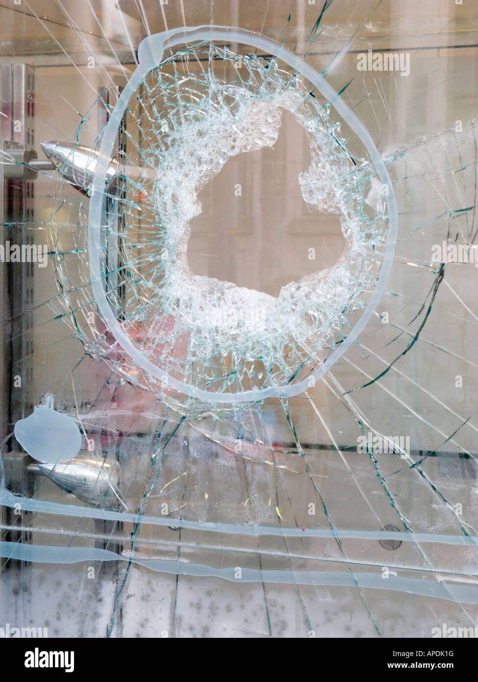 Temporarily repaired hi-res stock photography and images - Alamy