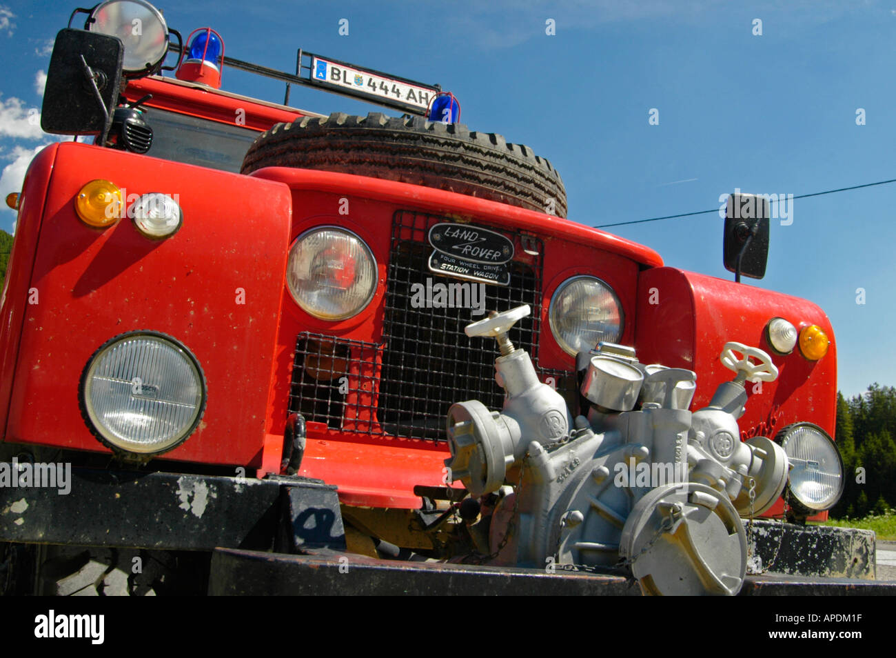 Land Rover Serie 2a 109 Station Wagon LWB as a fire engine with pump ...