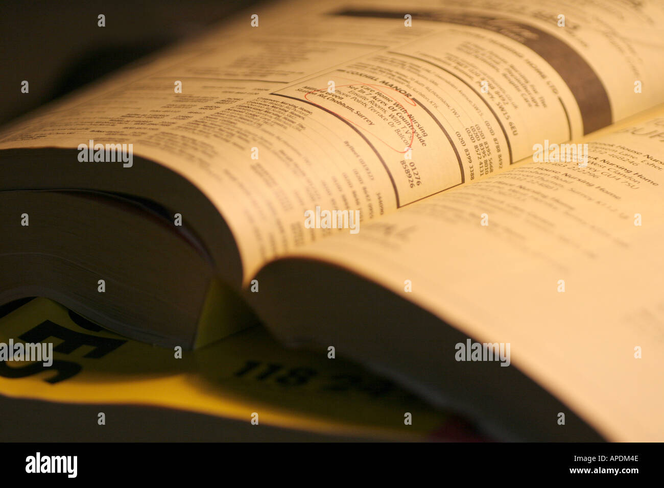 Yellow pages directory hi-res stock photography and images - Alamy