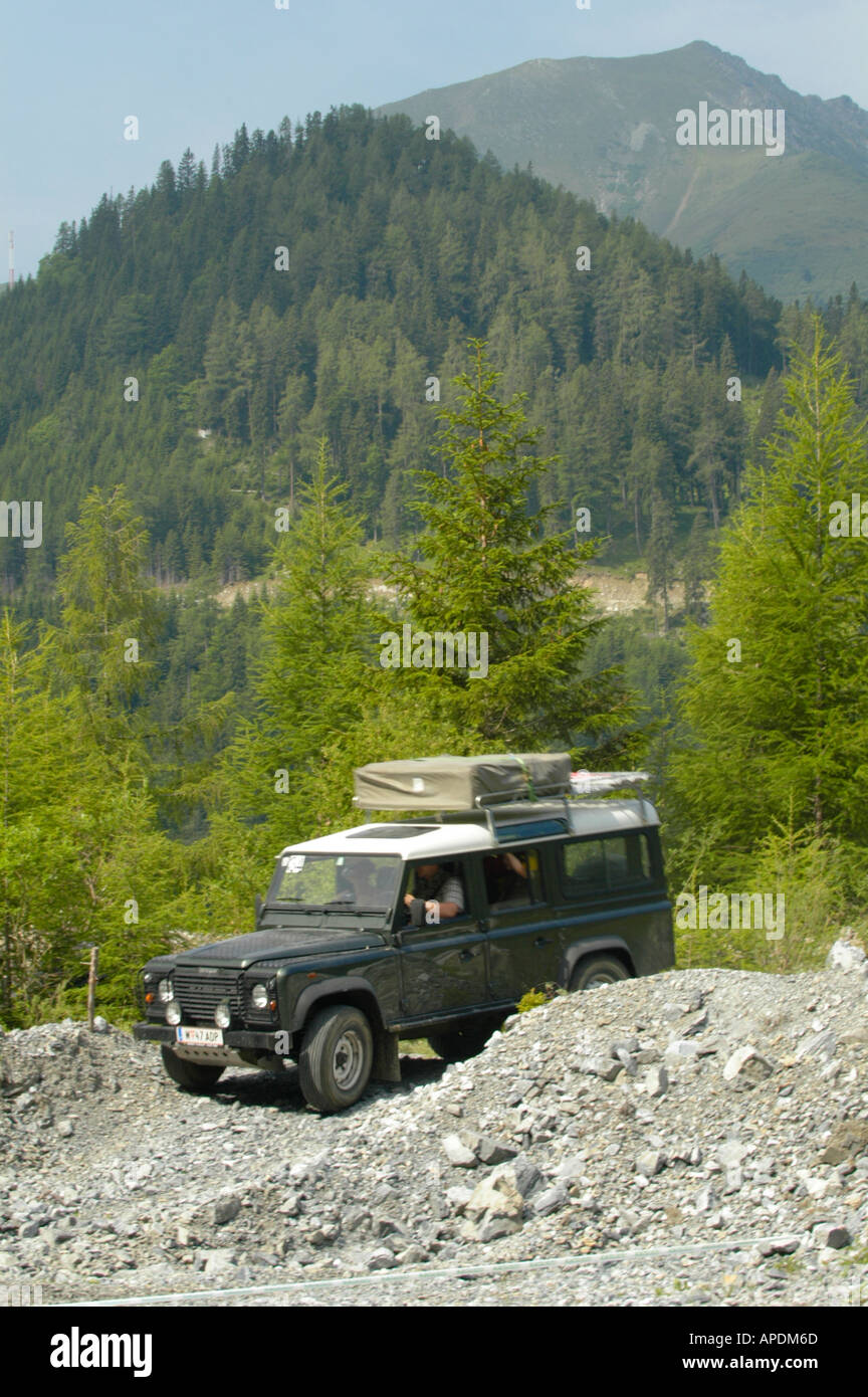 Land Rover Defender 110 Station Wagon TD5 with family and roof tent ...