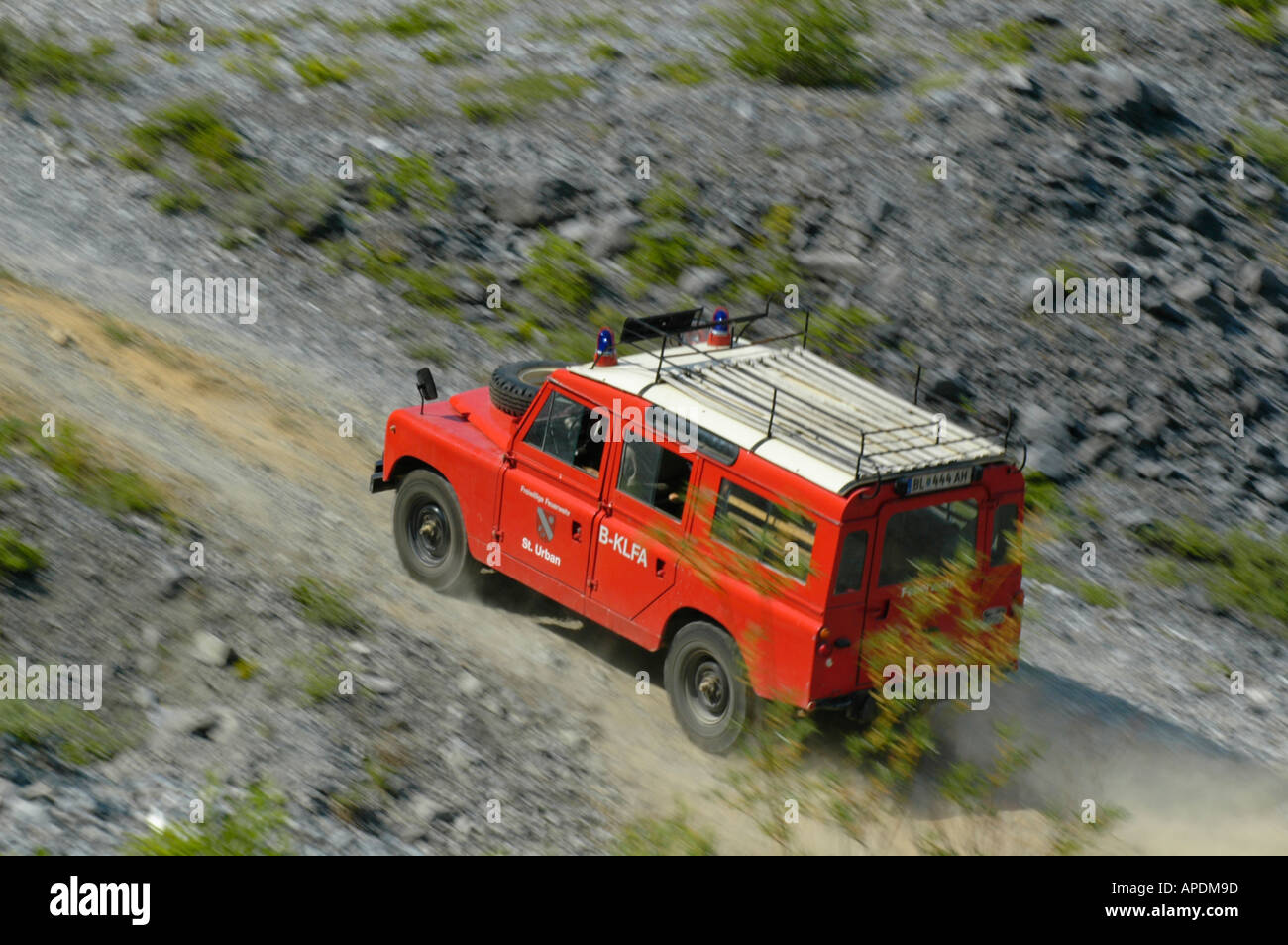 Land Rover Serie 2a 109 Station Wagon LWB as a fire engine with pump ...