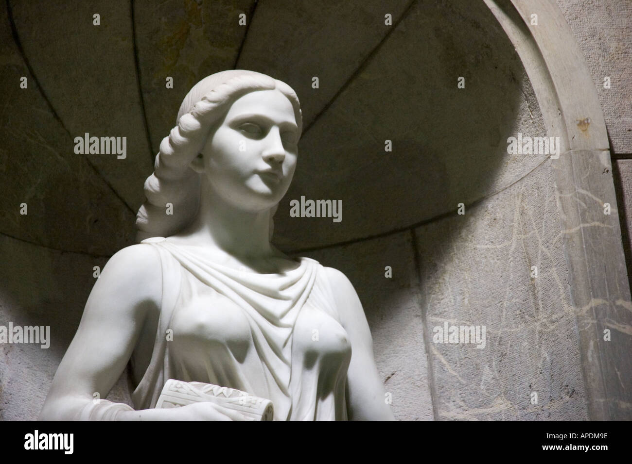 Statue of woman in classical style Stock Photo - Alamy