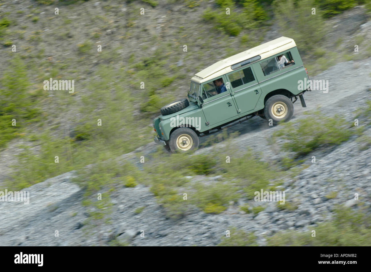 Land Rover Serie 3 109 Station Wagon LWB 4cyl Petrol Stock Photo - Alamy