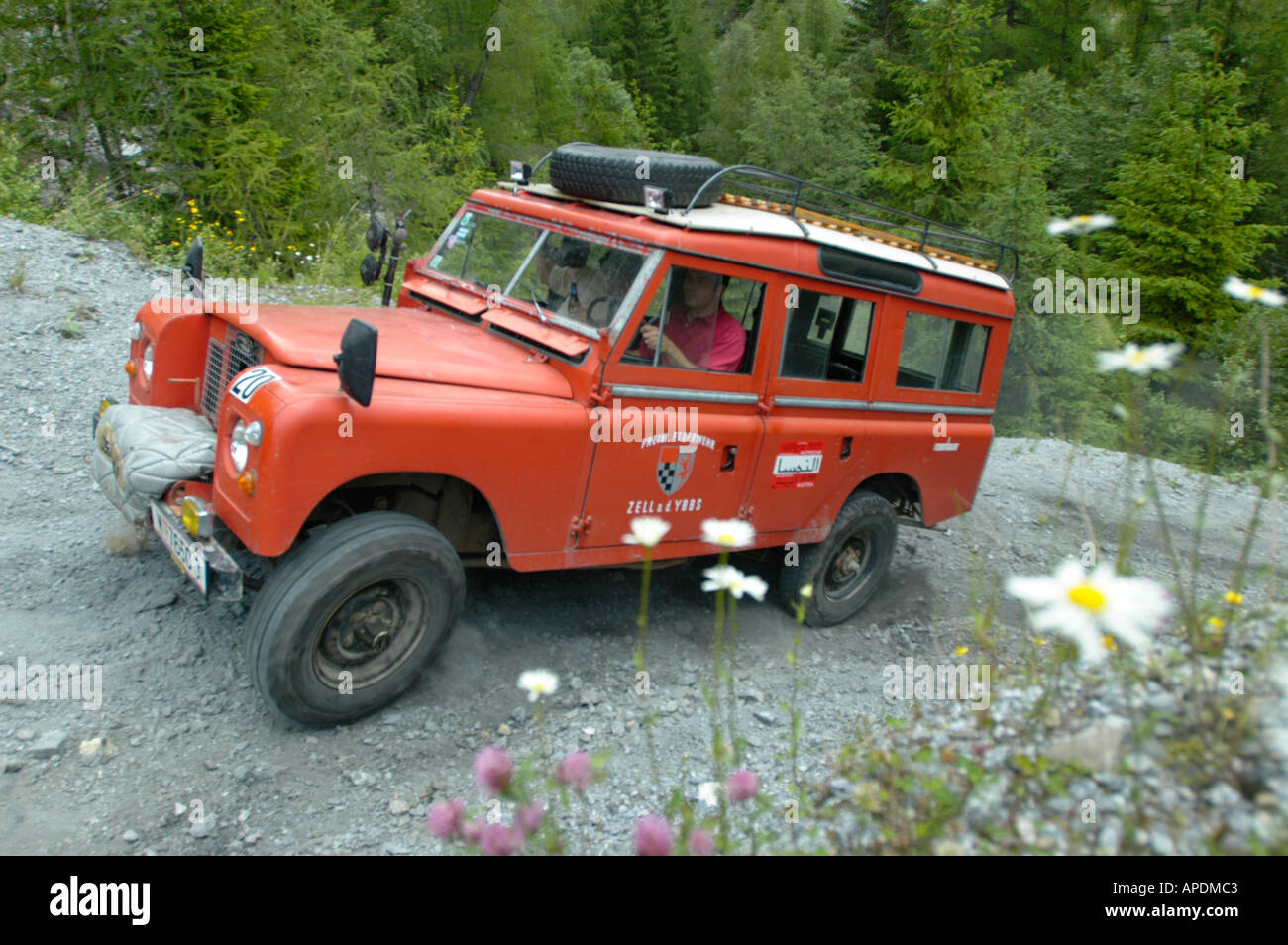 Land rover conversion hi-res stock photography and images - Alamy
