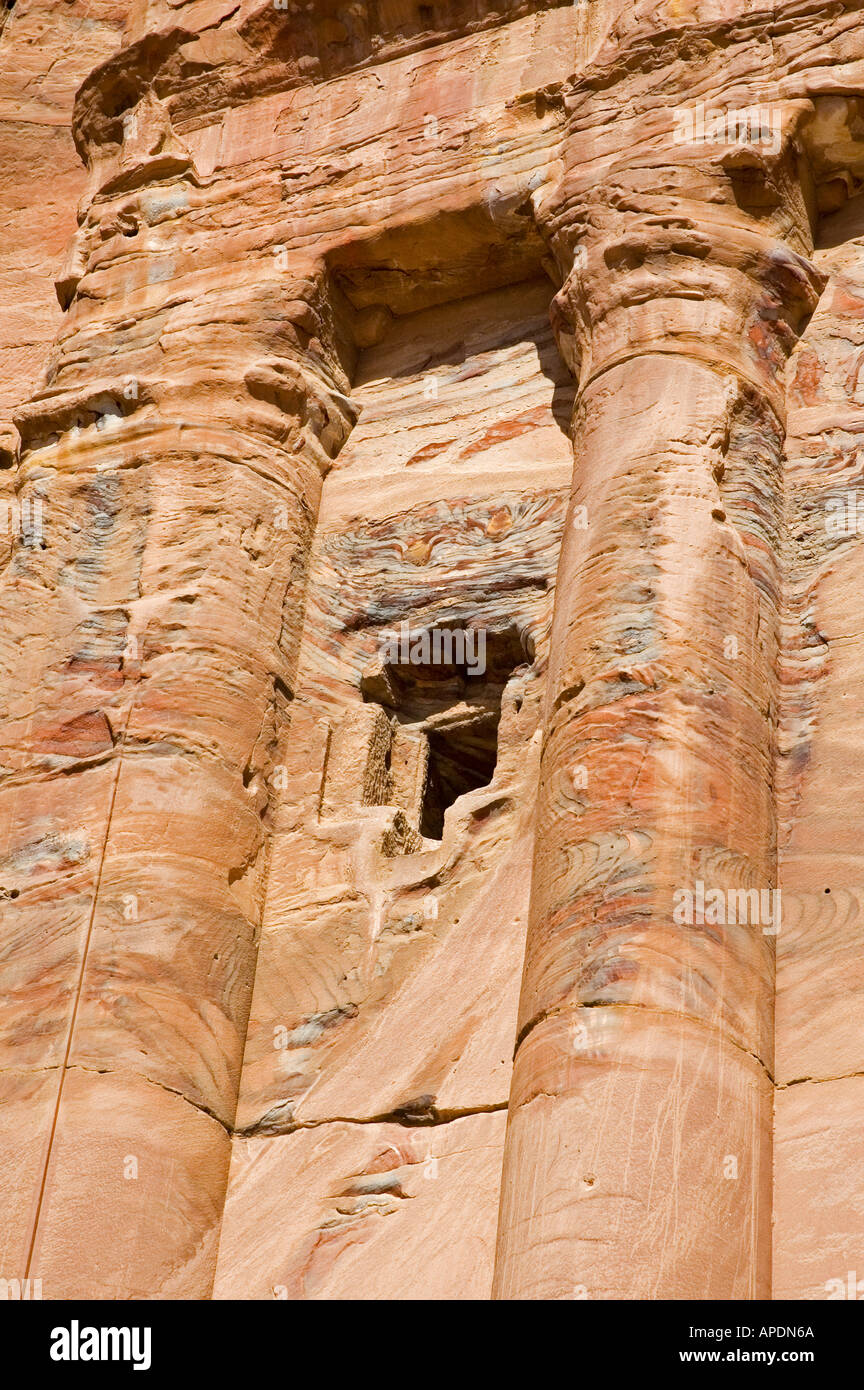 Spectacular coloured, color texture, layers and stripes, Petra ...
