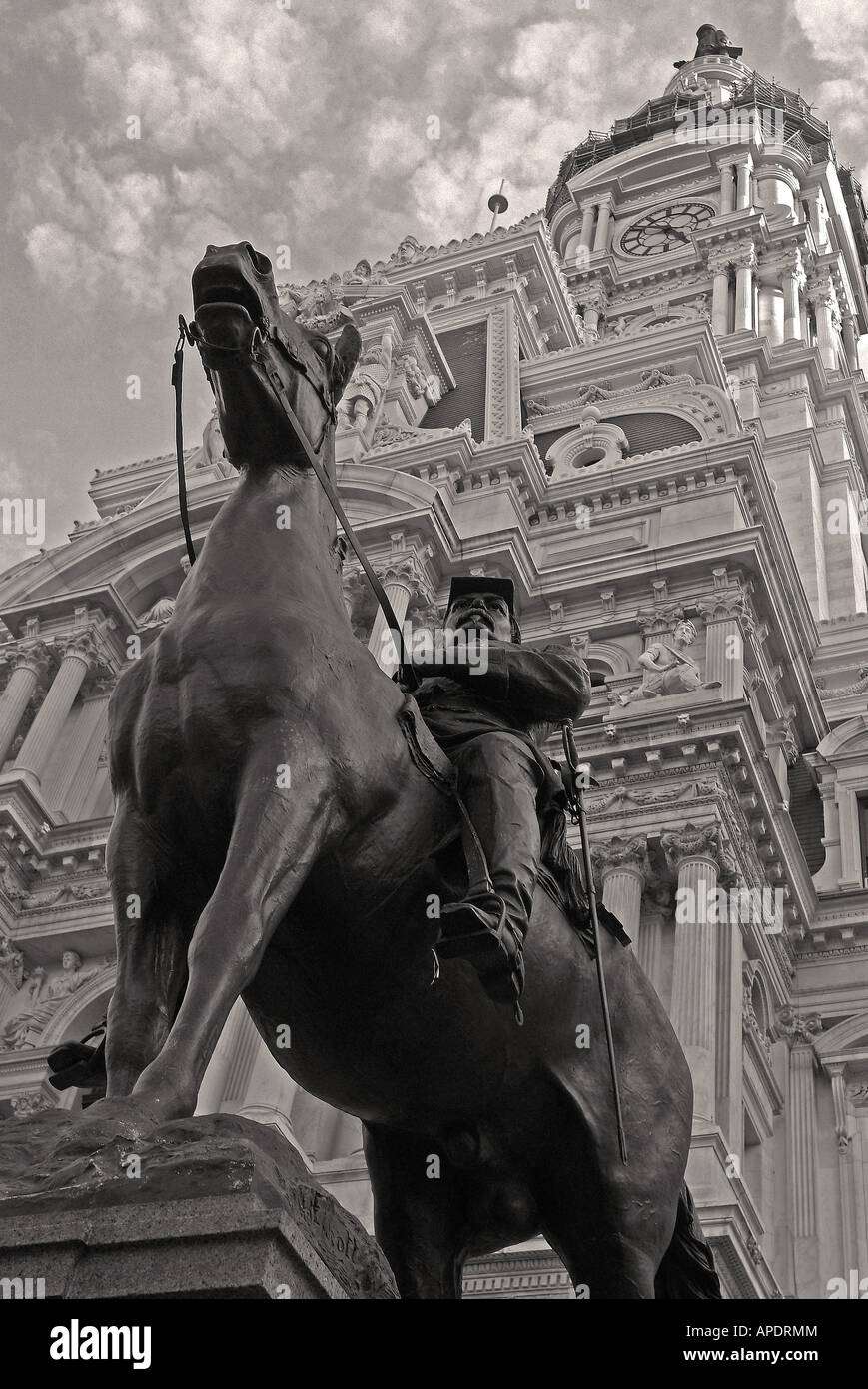 Philadelphia City Hall Clock Tower and Statue Stock Photo - Alamy