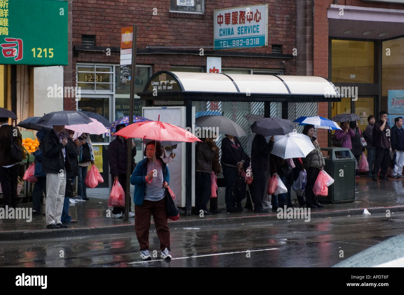 Rainy bus shelter hi-res stock photography and images - Alamy
