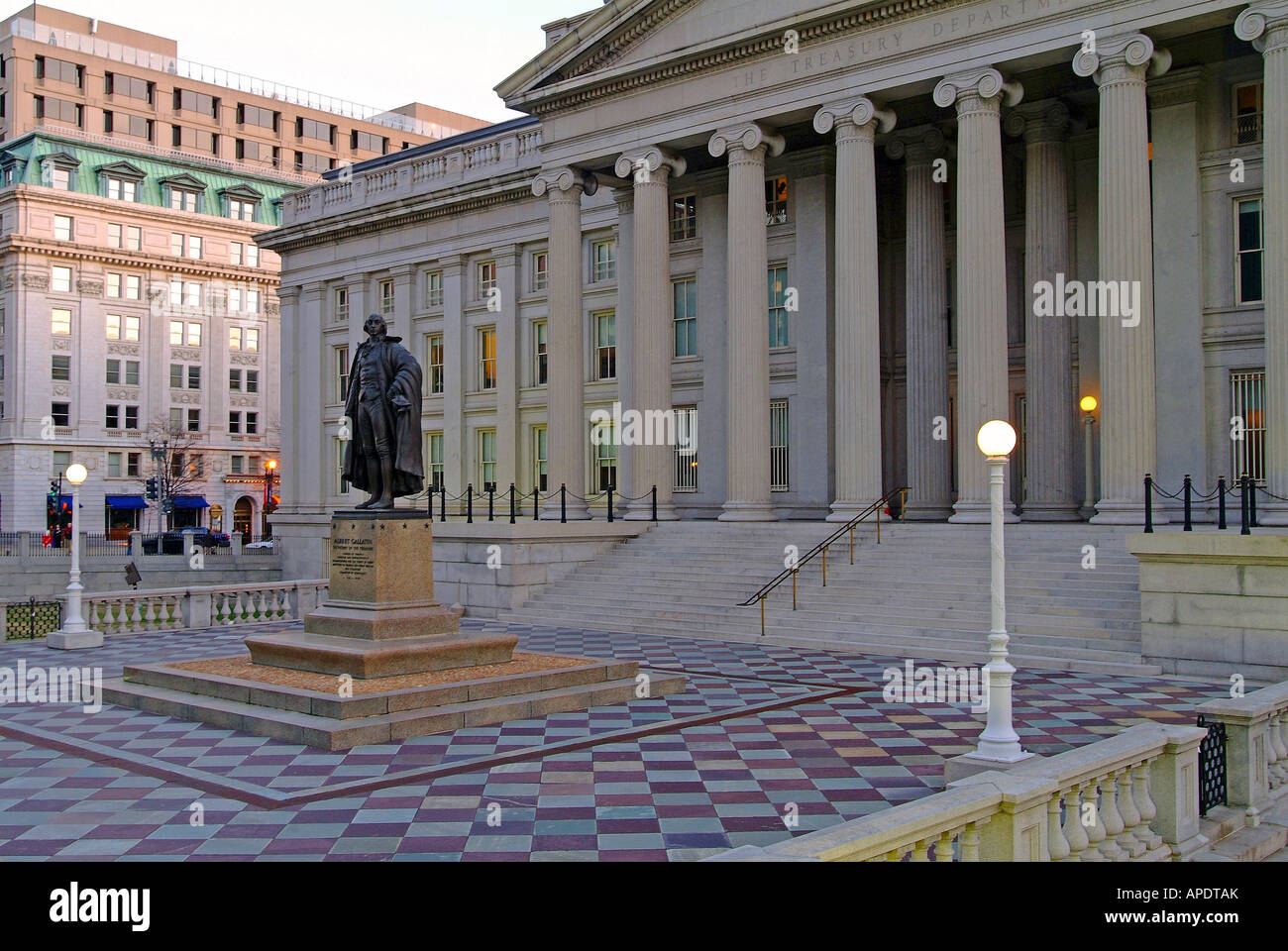 The treasury building in washington d c hi-res stock photography and ...