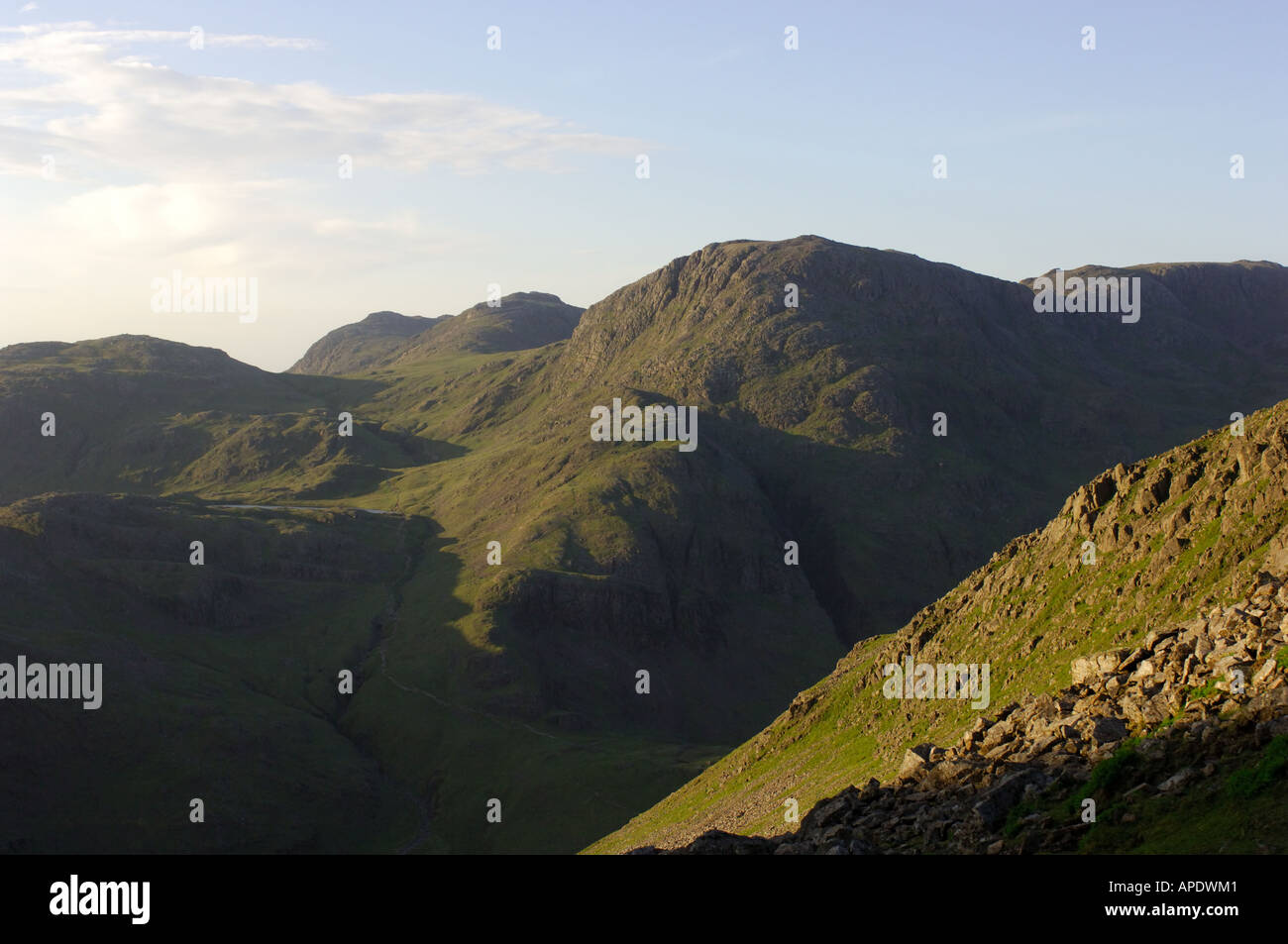 Great End and Sprinkling Tarn from below Great Gable summit English ...
