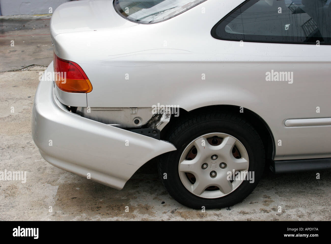 Miami Beach Florida,loose car cars bumper,accident,repair,fix ...