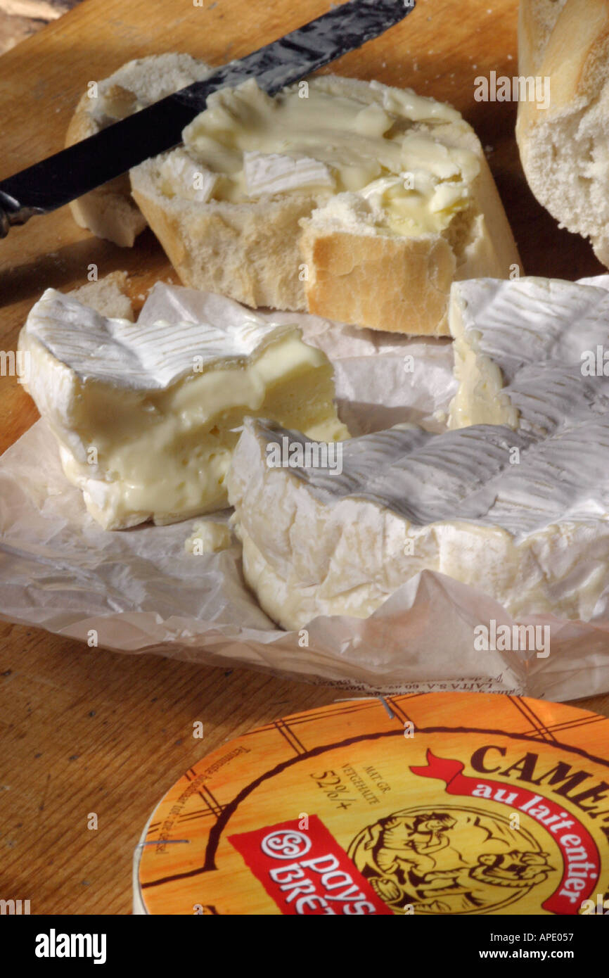 Runny camembert hi-res stock photography and images - Alamy