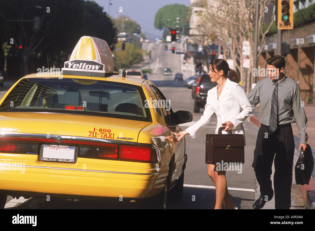 Taxi cab in los angeles hi-res stock photography and images - Alamy