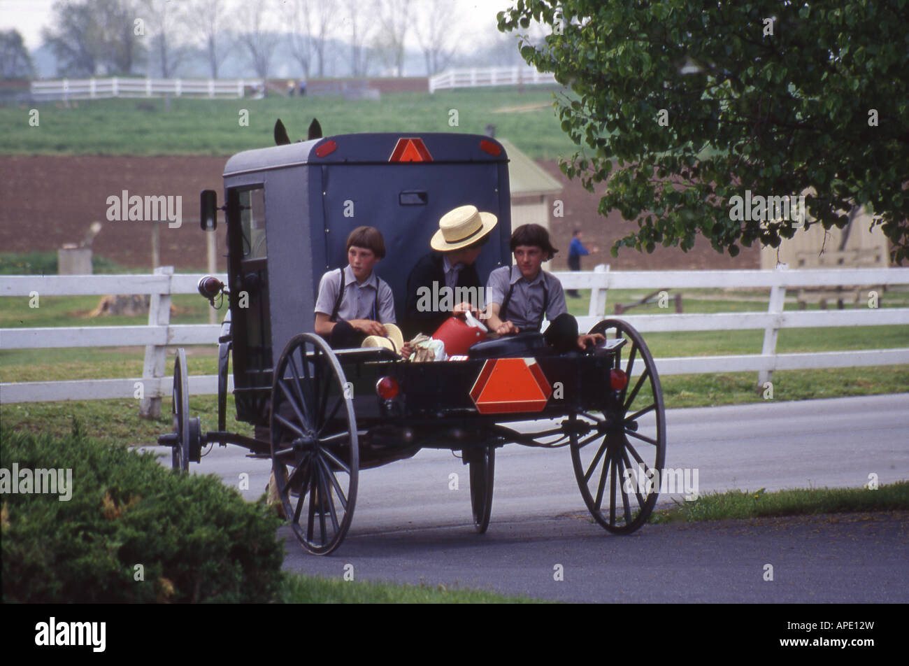 Amish, Lancaster, Pennsylvania Stock Photo - Alamy