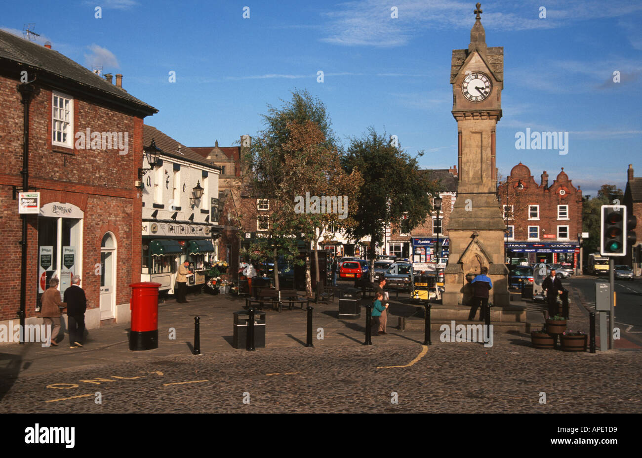 The market place at Thirsk Stock Photo - Alamy