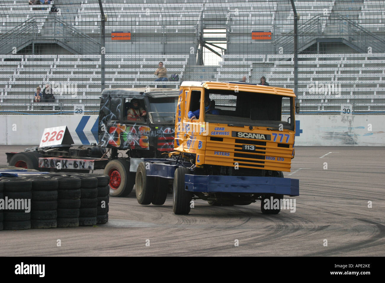 Big rig racing hi-res stock photography and images - Alamy