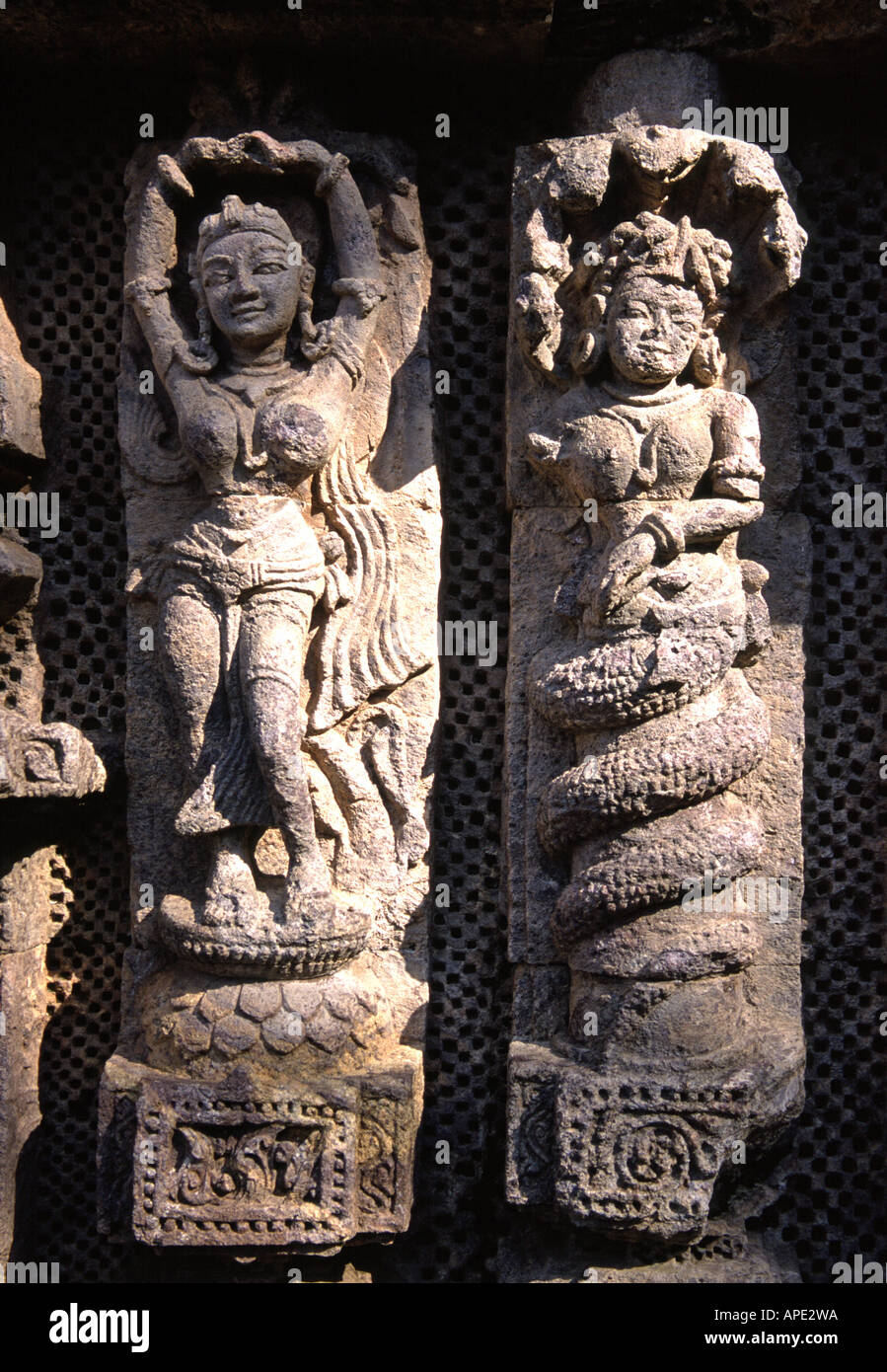Konark temple sculptures hi-res stock photography and images - Alamy