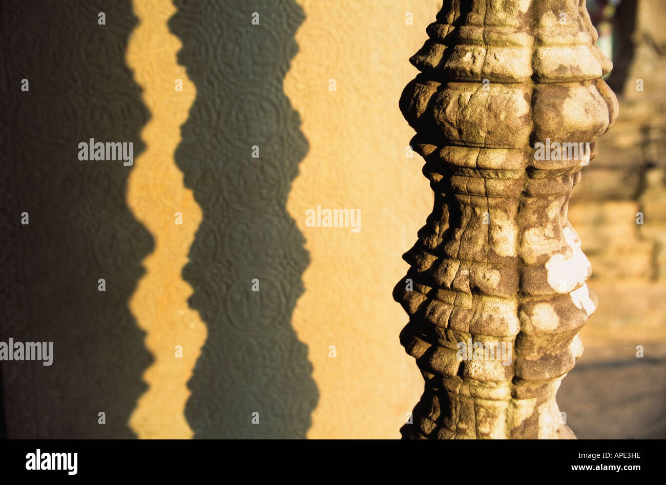 Shadow Of Stone Pillars At Angkor Wat Stock Photo - Alamy