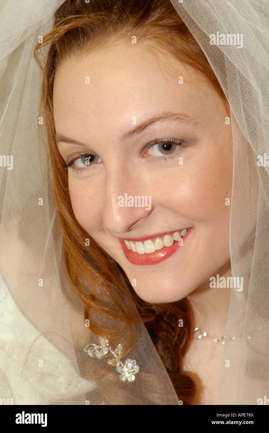 The Bride face Stock Photo - Alamy