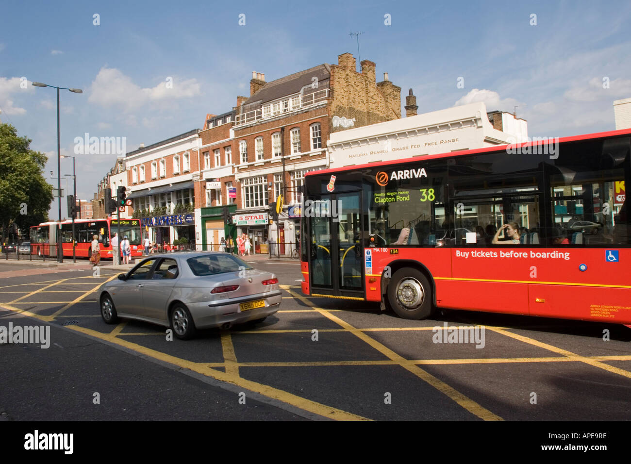 Bendy bus in london uk hi-res stock photography and images - Alamy