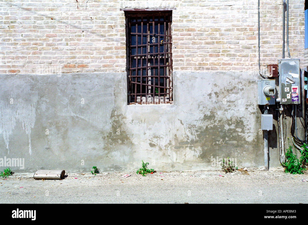 white wall and barred window Stock Photo - Alamy