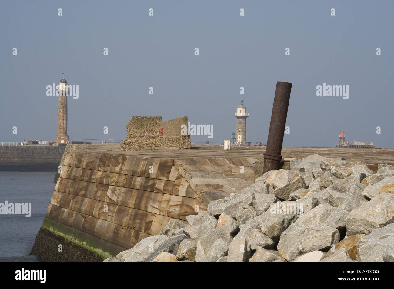 Whitby harbour wall hi-res stock photography and images - Alamy
